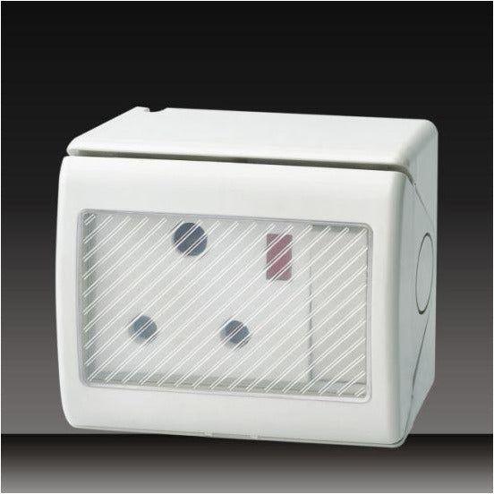 Waterproof Single Plug | Brite Lighting & Electrical